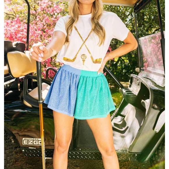 QUEEN OF SPARKLES | Tops | New Queen Of Sparkles Gold Golf Tee In White ...